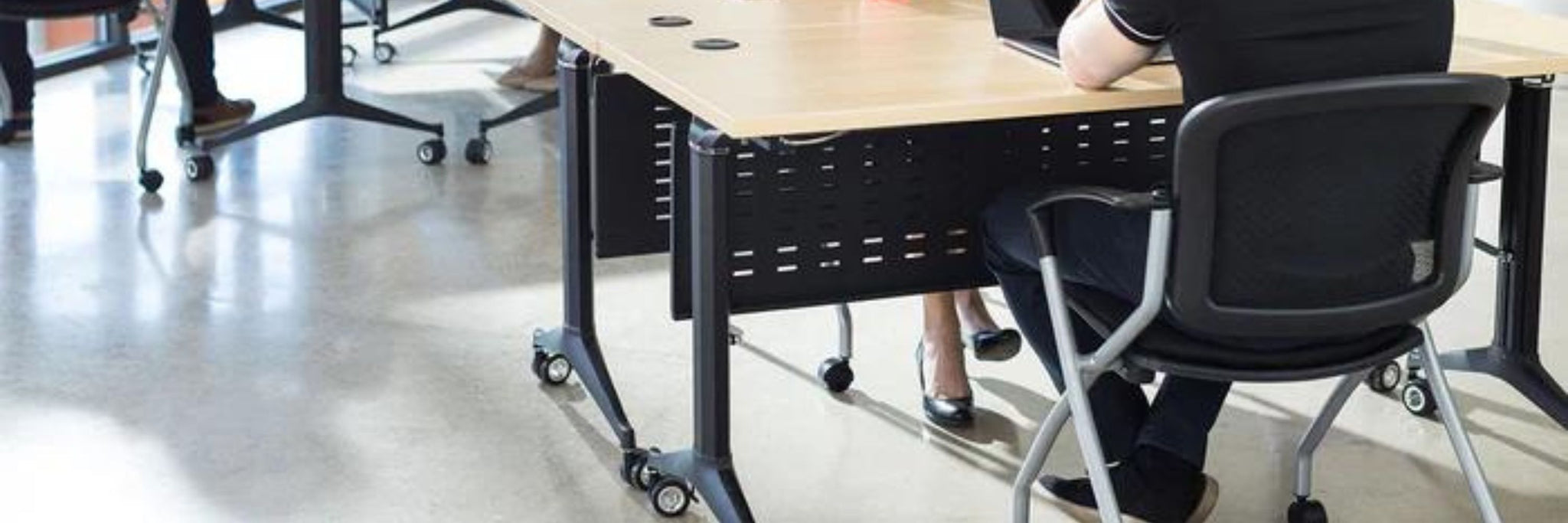 Buy Mobile Desks Online - OffX